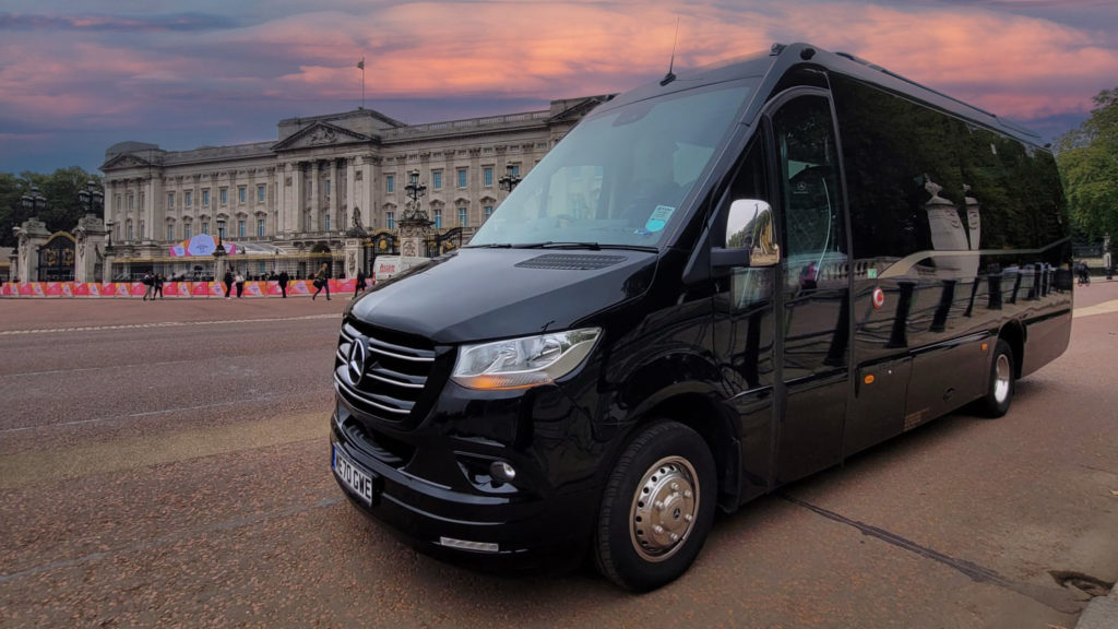 Luxury chauffeur-driven Minibuses & Coaches - iChauffeur