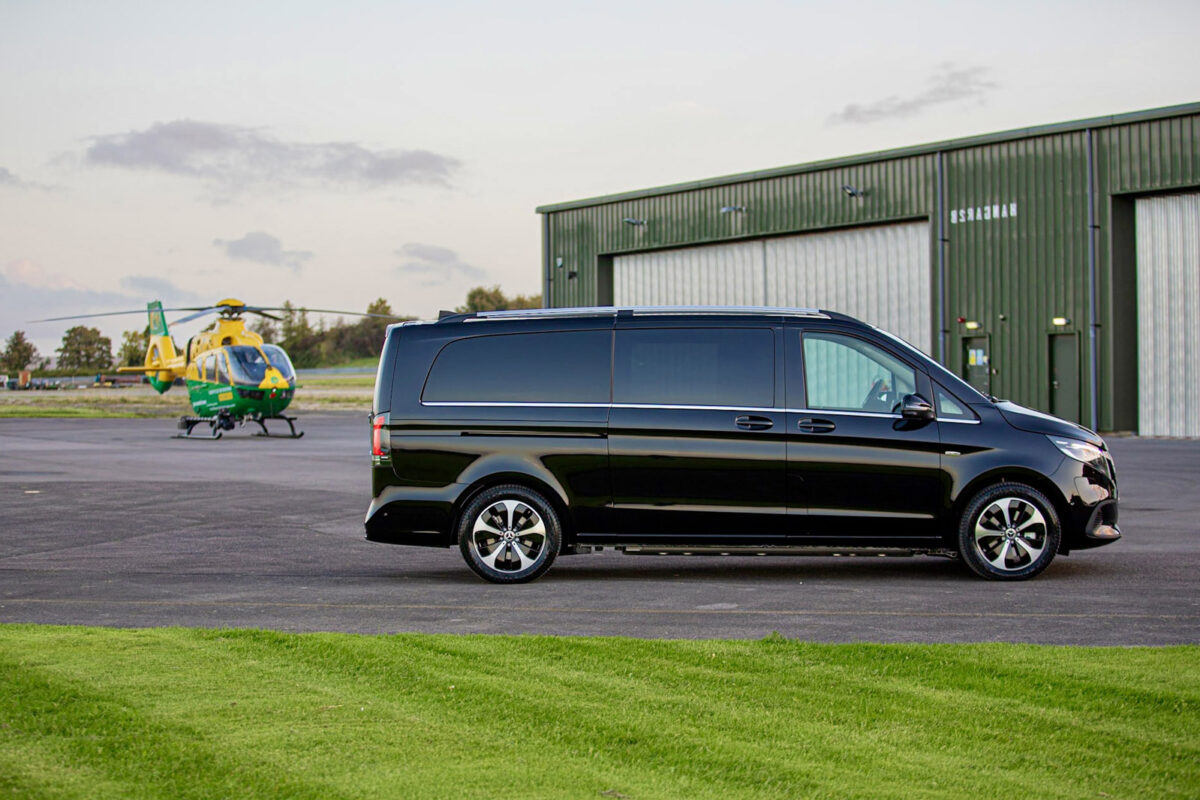 Senzati Jet Class Chauffeur - iChauffeur